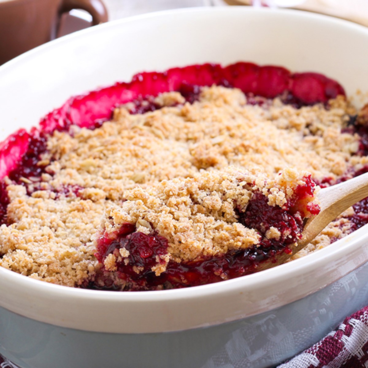 Crumble cu prune: O rețetă ca de la bunica!